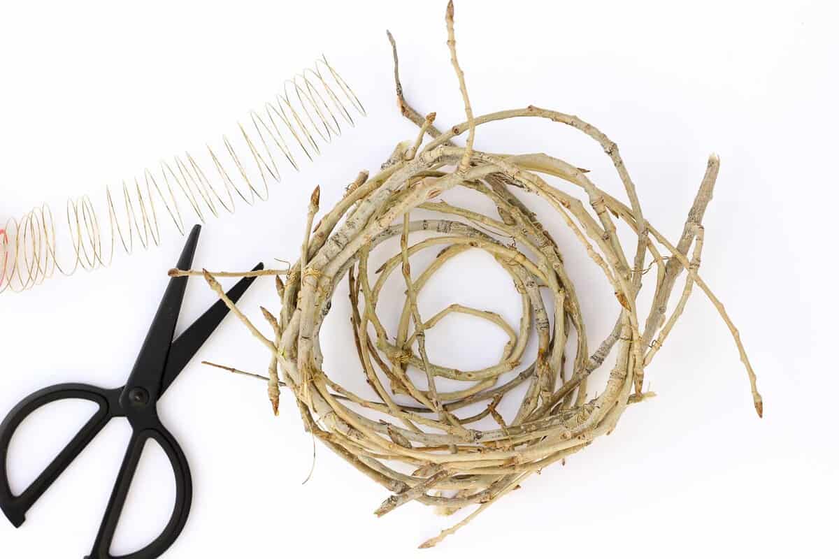 How To Make A Decorative Bird s Nest Out Of Twigs How To Make A Decorative Bird s Nest Out Of Twigs