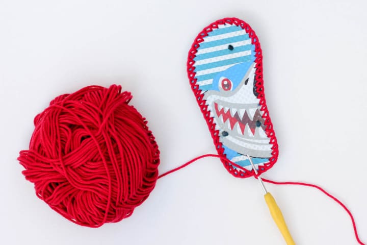 Crochet toddler “boat shoe” slippers with flip flop soles - free ...