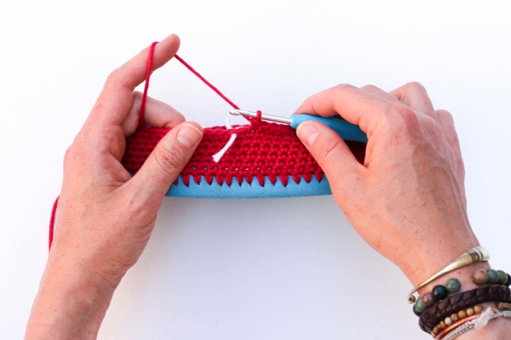 Crochet toddler “boat shoe” slippers with flip flop soles - free ...