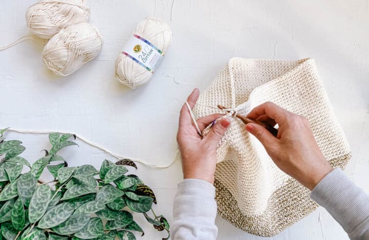 Minimalist Crochet Drawstring Backpack Pattern