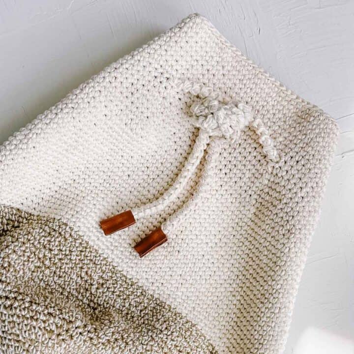 Minimalist Crochet Drawstring Backpack Pattern