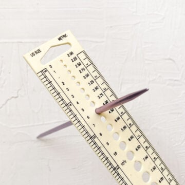 Knitting Needle Sizes Explained + Printable Conversion Chart