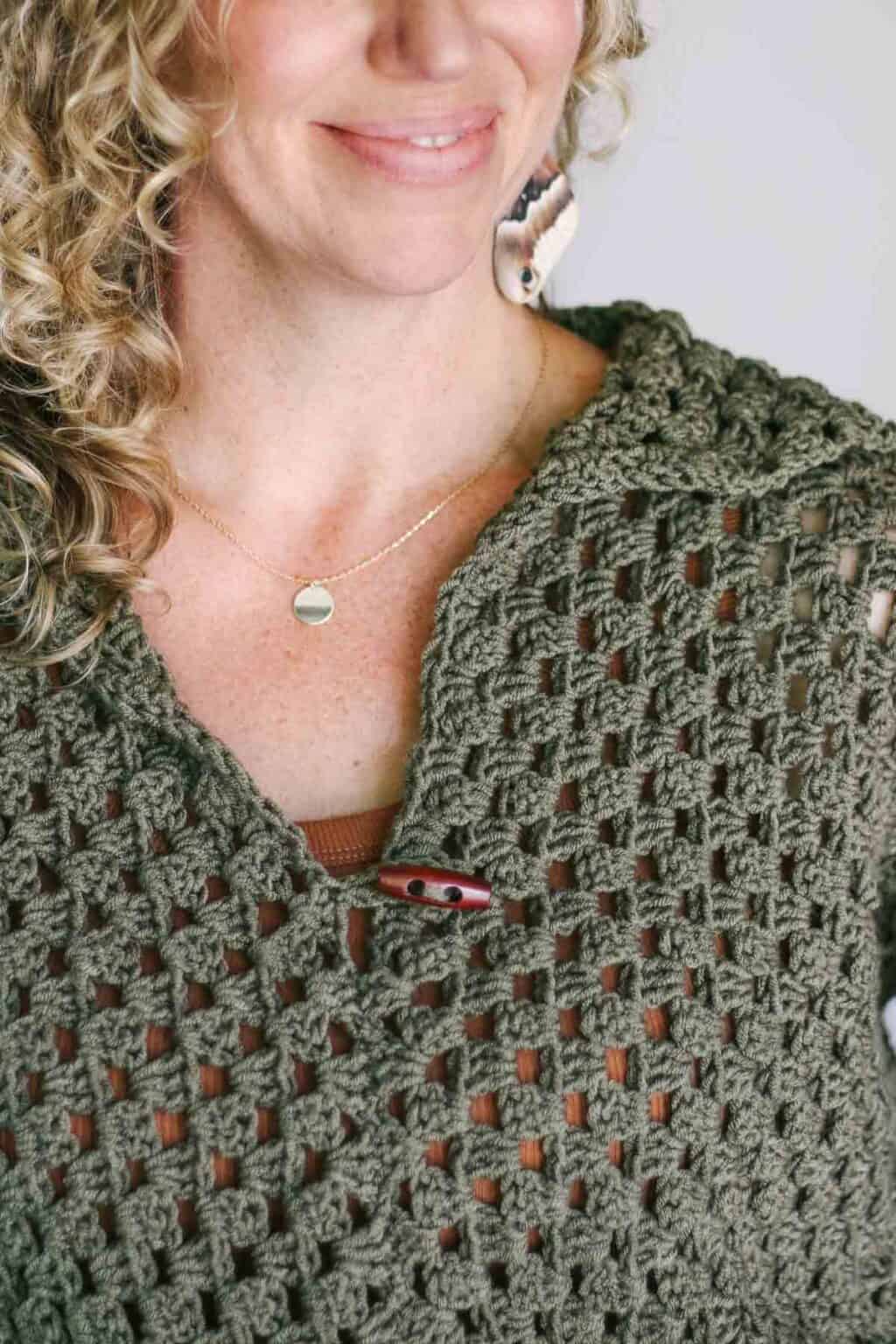 Cropped Hexagon Sweater - Free Crochet Pattern » Make & Do Crew